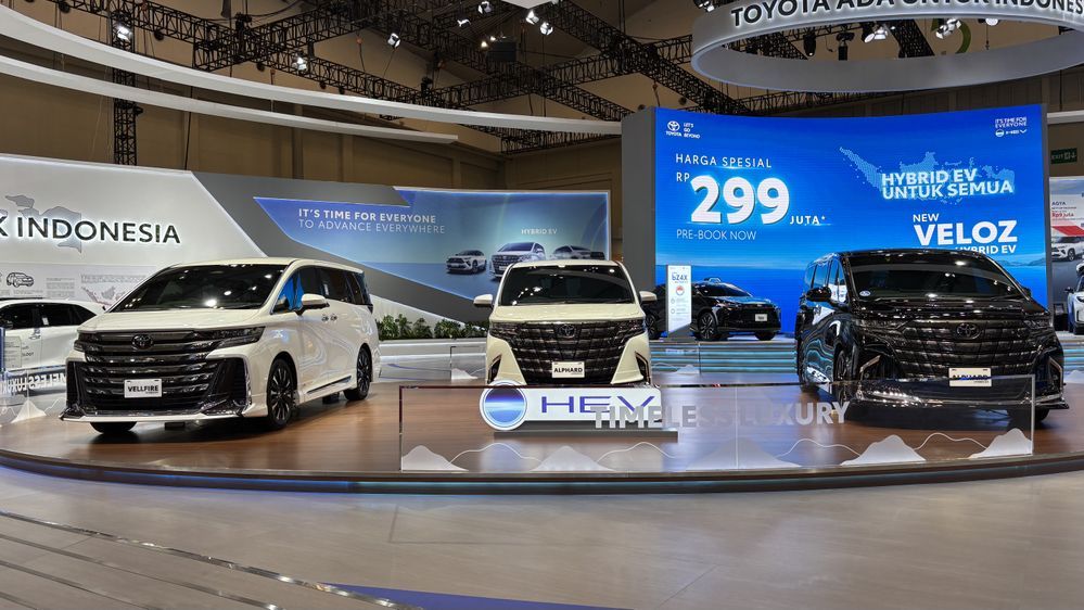 Toyota Perkuat Strategi Multi-Pathway Dengan World Premiere New Veloz ...