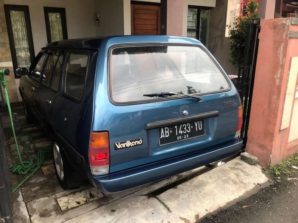 Kelebihan dan Kekurangan Mazda Vantrend, Station Wagon Seharga Honda ...
