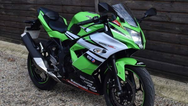 Kapasitas Mesin Serupa, Ini Perbedaan Kawasaki Ninja 250 FI dan Ninja ...