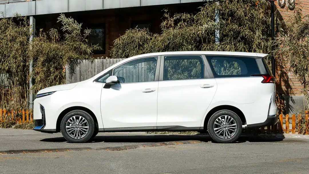 Maxus G50 Punya Teknologi PHEV, Ini Spesifikasi dan Fitur Unggulannya ...