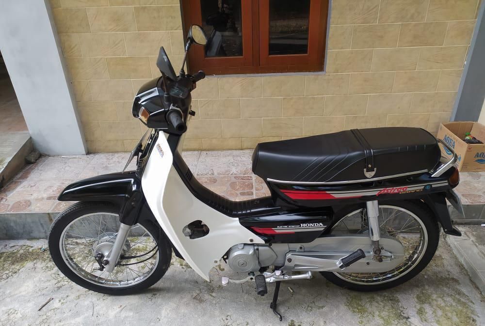 5 Fakta Menarik Honda Astrea Grand Bulus, Kembali Naik Daun Di Kalangan ...