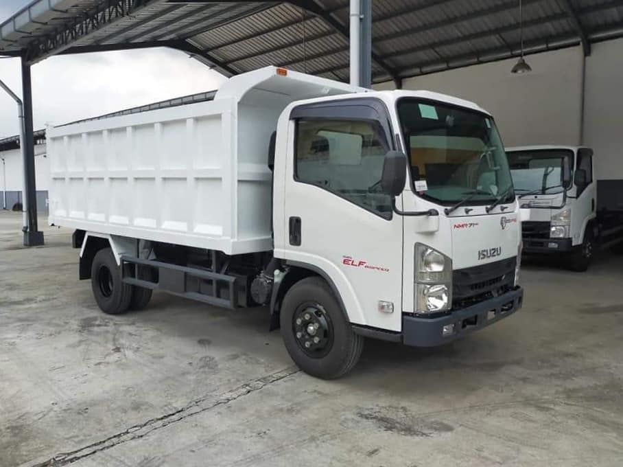 Ulas Tuntas Isuzu ELF NMR71, Truk Ringan dengan Mesin Bandel, Irit ...