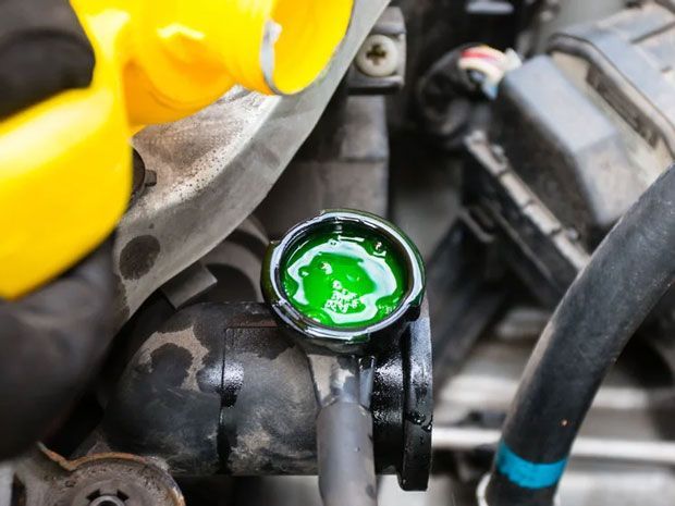 Kuras Radiator Mobil secara Rutin Itu Penting, Berapa Biayanya ...