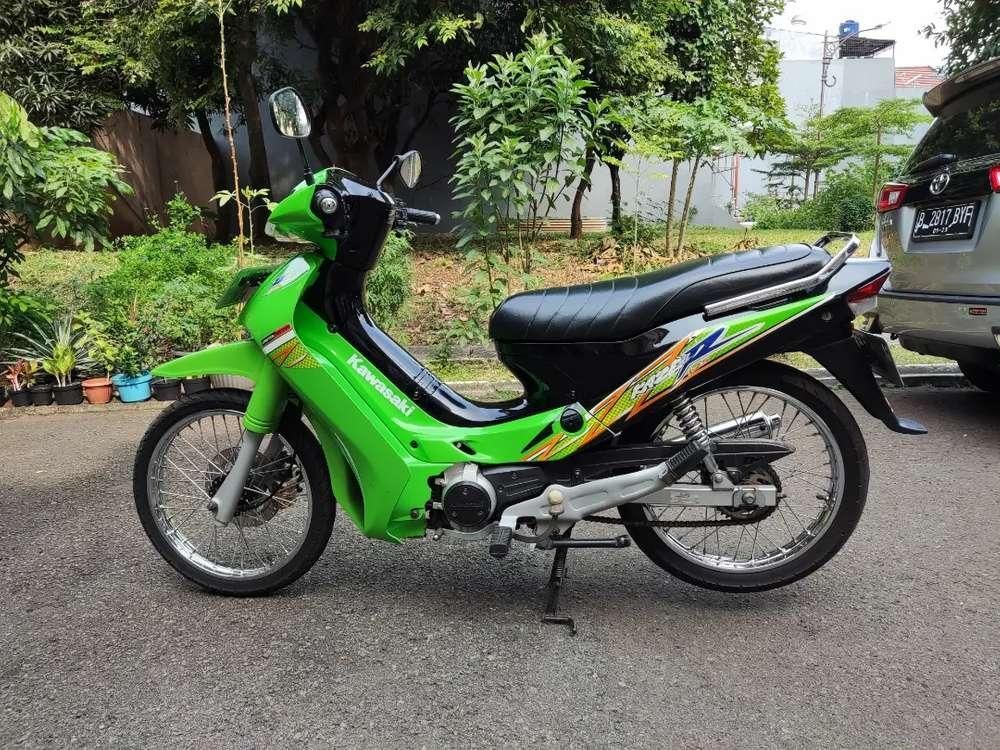 Fakta Penting Seputar Kawasaki Kaze R, Bebek Legendaris 'Pabrikan Hijau ...