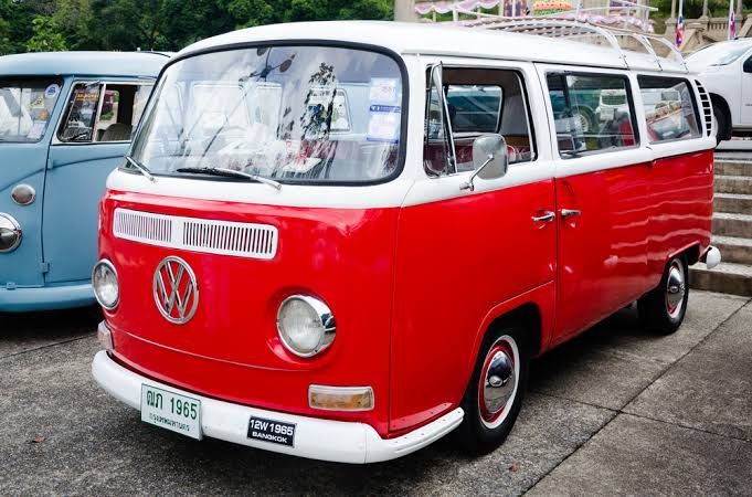 Fakta Menarik VW Kombi, Mobil Jerman yang Sukses di Indonesia - Panduan ...