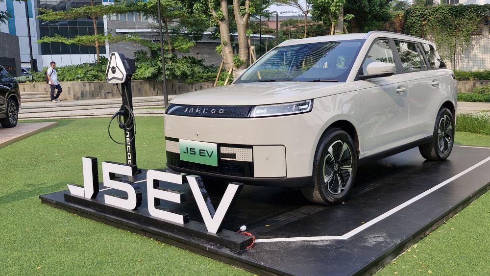 Adu Spesifikasi SUV Listrik Rp 250–500 Jutaan: Jaecoo J5 EV vs BYD Atto 3 vs Geely EX5, Siapa ...