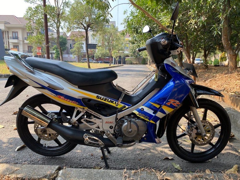 Kelebihan dan Kekurangan Suzuki Satria Hiu, Bebek Sport Terkencang Era ...