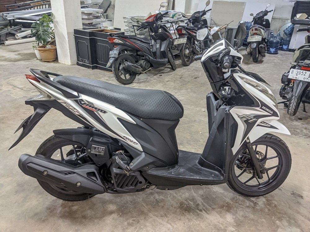 Kelebihan dan Kekurangan Honda Vario 125 KZR, Generasi Vario Paling ...