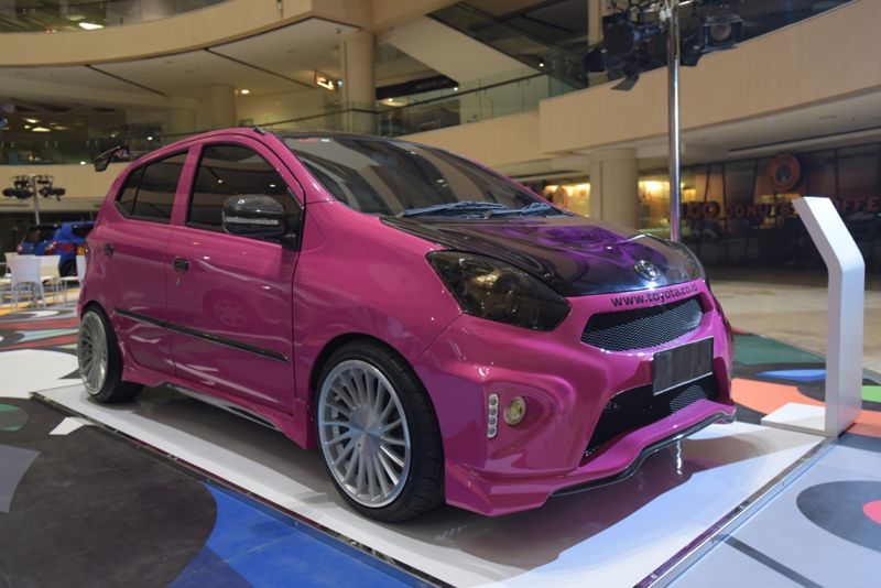 Unjuk Gigi di Agya Show Off 2016 - Berita Otomotif | Mobil123