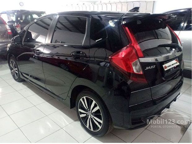 Honda Jazz RS CVT Bekas 2020, Barang Gres Harga Lebih Murah Rp 40 juta - Panduan Pembeli | Mobil123
