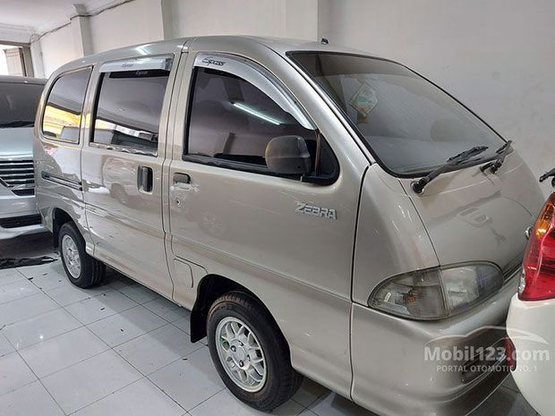 Harga Daihatsu Espass Bekas Lebih Murah dari Yamaha Nmax - Panduan Pembeli | Mobil123