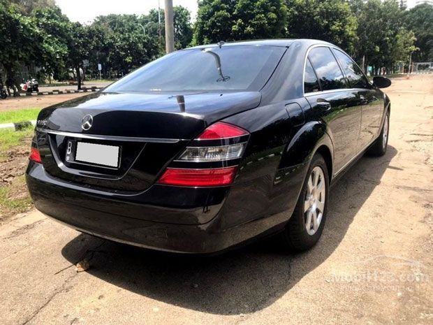 Mewah tapi Murah! Harga Mercy S-Class Bekas 2007 Ini Setara Toyota Rush ...