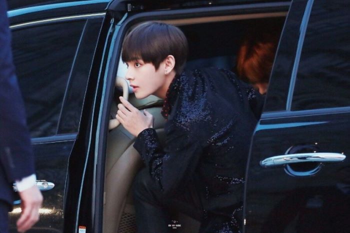 Menebak Jajaran Mobil Favorit Jungkook BTS - Berita Otomotif | Mobil123