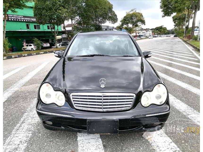 Mercedes-Benz C200K 2003 2.0 in Johor Automatic Sedan Black for RM ...