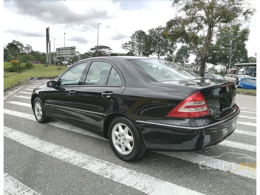 Mercedes-Benz C200K 2003 2.0 in Johor Automatic Sedan Black for RM ...