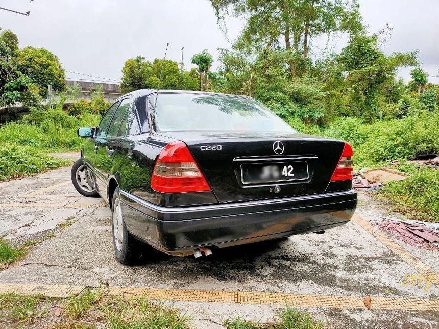 Used 1995 Mercedes-Benz C220 2.2 Elegance Sedan - Carlist.my
