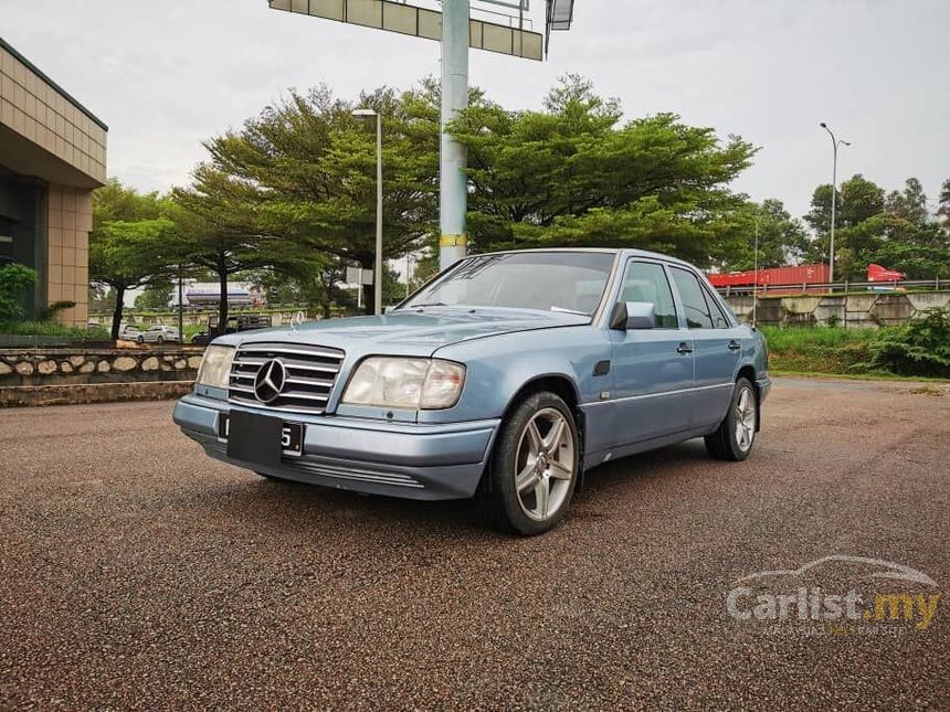 Mercedes-Benz 260E 1991 2.6 in Johor Automatic Sedan Blue for RM 8,300 ...