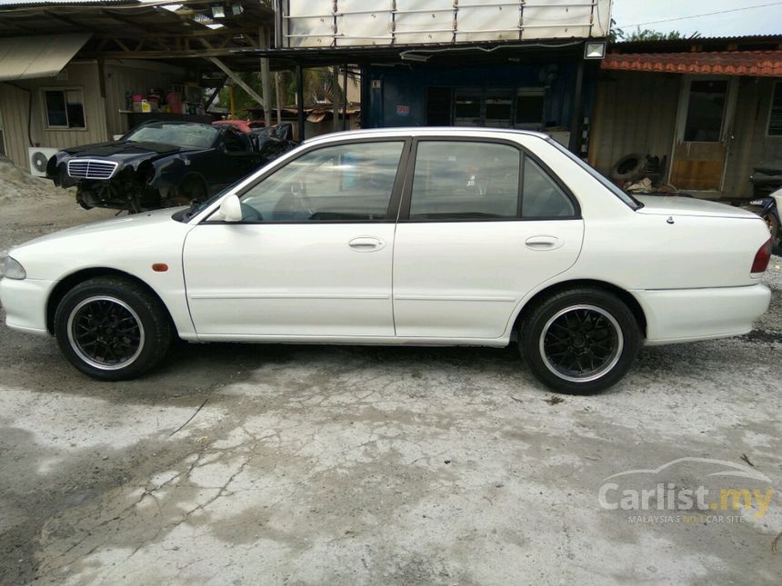 Proton Wira 2001 GL 1.5 在（state） Auto自动挡 Sedan White 于（价格） - 3856561 ...