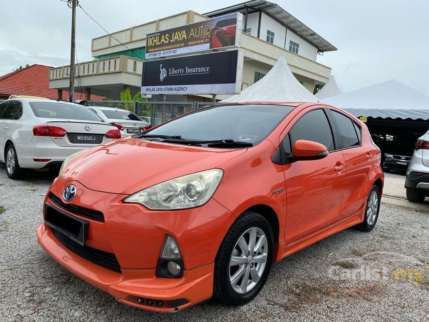 Toyota Prius C 2012 Hybrid 1.5 in Penang Automatic Hatchback Orange for ...