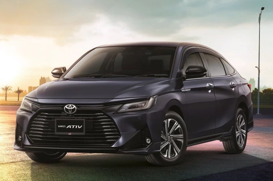 Toyota Yaris Ativ HEV กับ Honda City e:HEV ศึกนี้ใครยืนหนึ่ง! - เรื่อง ...