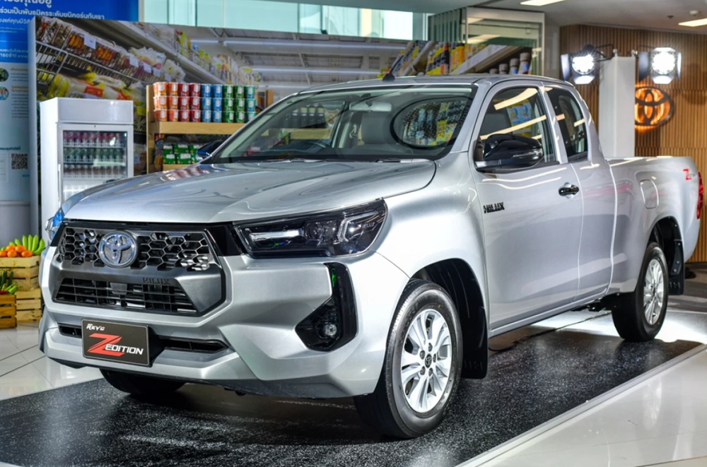 ตารางผ่อน TOYOTA HILUX REVO Z-Edition 2024 (Smart Cab) - Car Prices | One2car