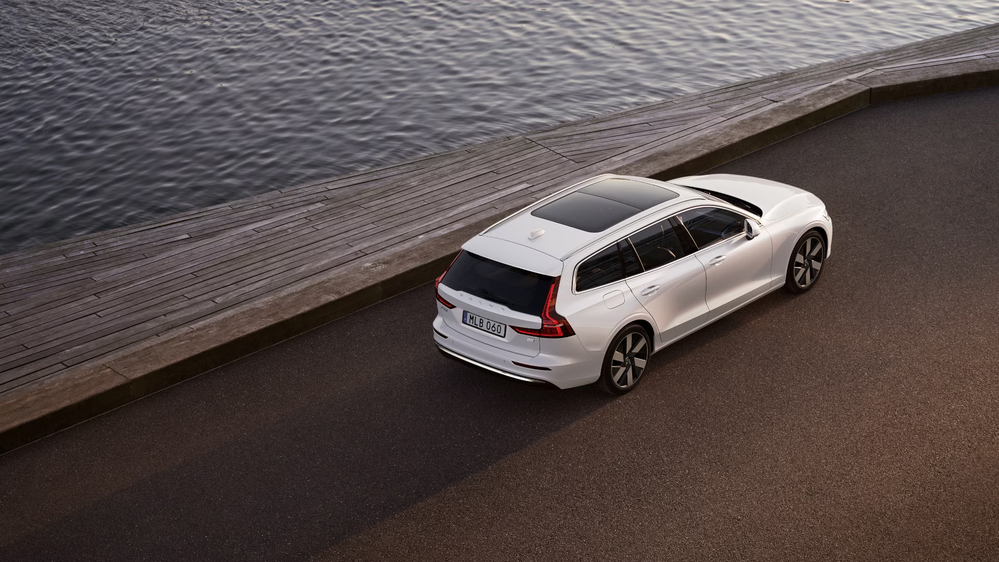รีวิว Volvo V60 รถยุโรปมือสองที่โคตรคุ้ม! คะแนนความปลอดภัย 10/10 - ลอง ...