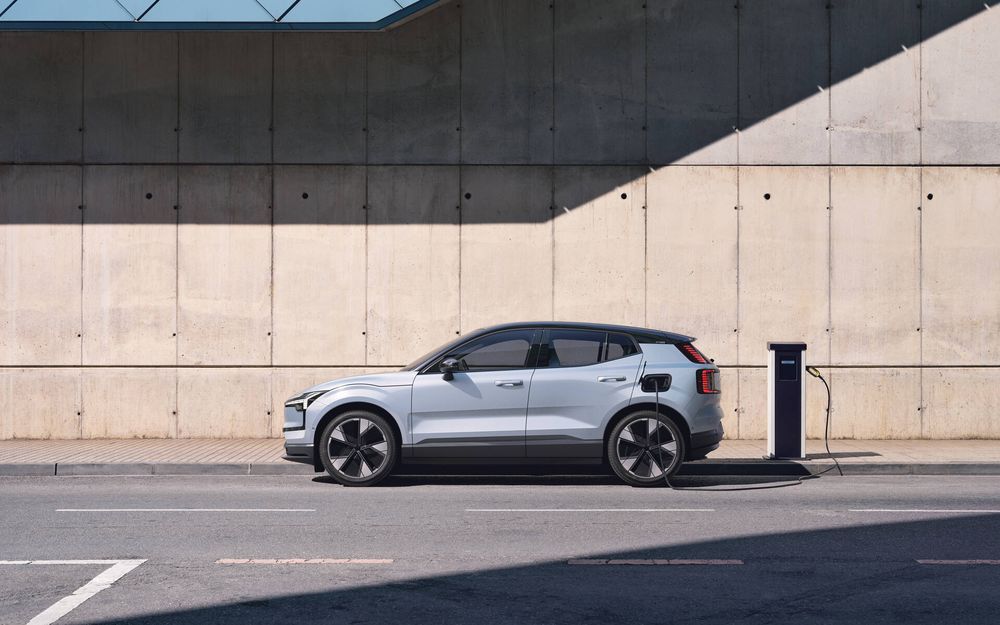 Volvo EX30: SUV ไฟฟ้าไซซ์เล็ก "น่าสนใจ" หรือ "ไปรุ่นอื่น" - เปิดตัวรถใหม่ | One2car
