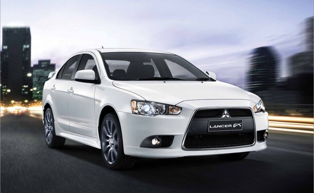 Mitsubishi Lancer EX โฉมสุดท้ายของ Lancer ก่อนอำลาตลาด แต่สวยที่สุดตลอด ...