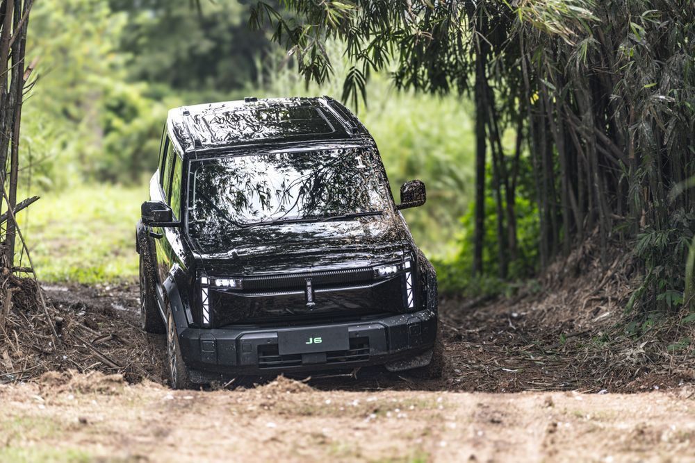 รีวิว Jaecoo 6 รถ EV ออฟโรดทรงกล่อง หน้าตาโคตรเท่ แต่น่าซื้อไหม? - เรื่องเด่น | One2car