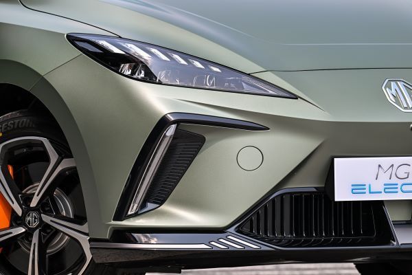 ตารางผ่อน MG4 XPOWER 2024 - ราคาและตารางผ่อน | One2car