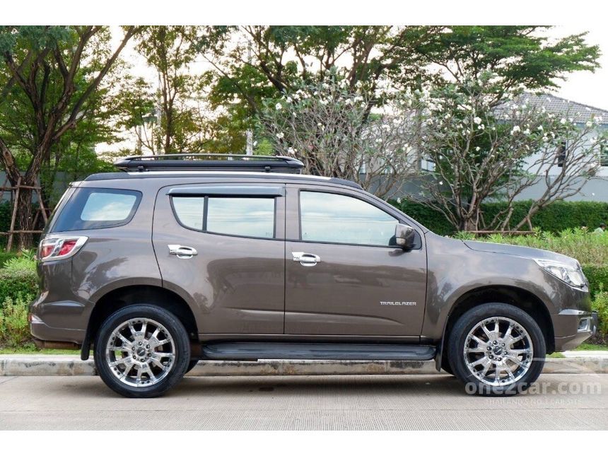 2013 Chevrolet Trailblazer 2.8 (ปี 12-16) LTZ SUV for sale on One2car