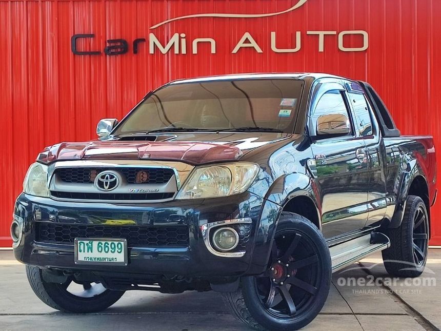 2010 Toyota Hilux Vigo 2.5 SMARTCAB Prerunner E Pickup for sale on One2car