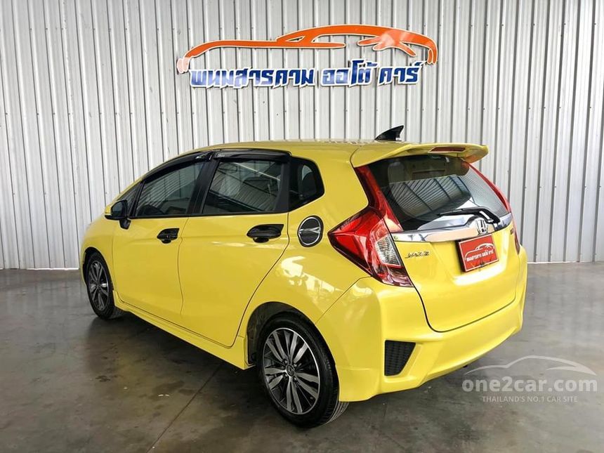 Honda Jazz 2016 SV i-VTEC 1.5 in ภาคตะวันออก Automatic Hatchback สี ...