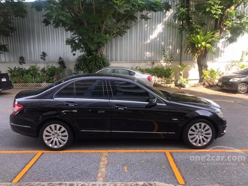 Mercedes-Benz C200 CGI 2011 Elegance 1.8 in กรุงเทพและปริมณฑล Automatic ...