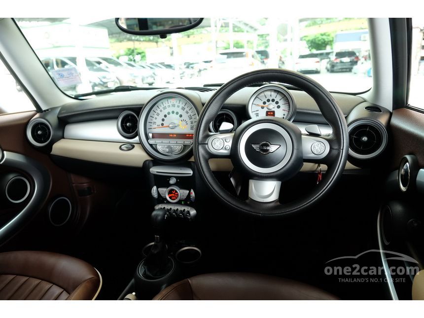Mini Cooper 2010 R55 Clubman Clubman 1.6 เกียร์อัตโนมัติ สีน้ำตาล ...