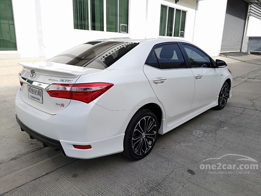 Toyota Corolla Altis 2016 (ปี 14-18) ESPORT 1.8 เกียร์อัตโนมัติ สีขาว ...