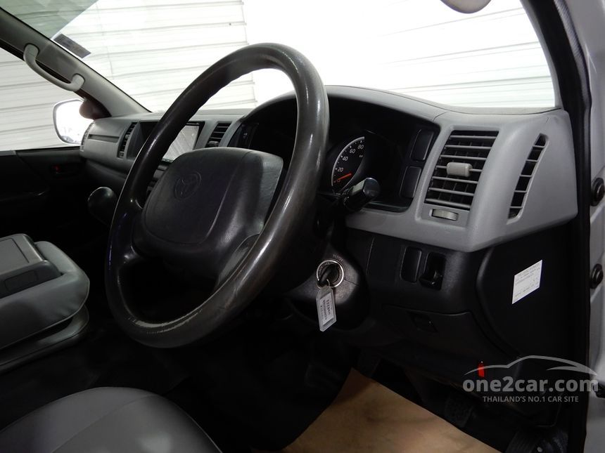 Toyota Hiace 2006 D4D 2.5 in กรุงเทพและปริมณฑล Manual Van สีเทา for ...