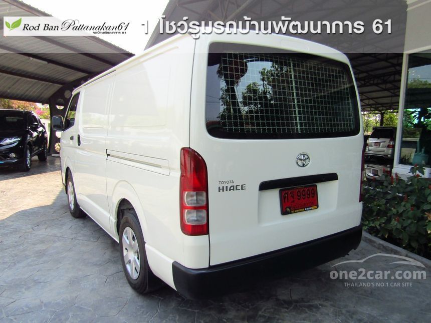 Toyota Hiace 2014 D4D 3.0 in กรุงเทพและปริมณฑล Manual Van สีขาว for ...