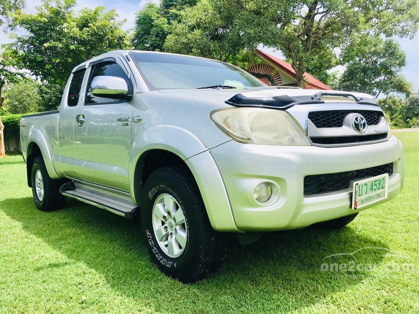 2010 Toyota Hilux Vigo 2.5 SMARTCAB (ปี 08-11) E Pickup MT for sale on One2car