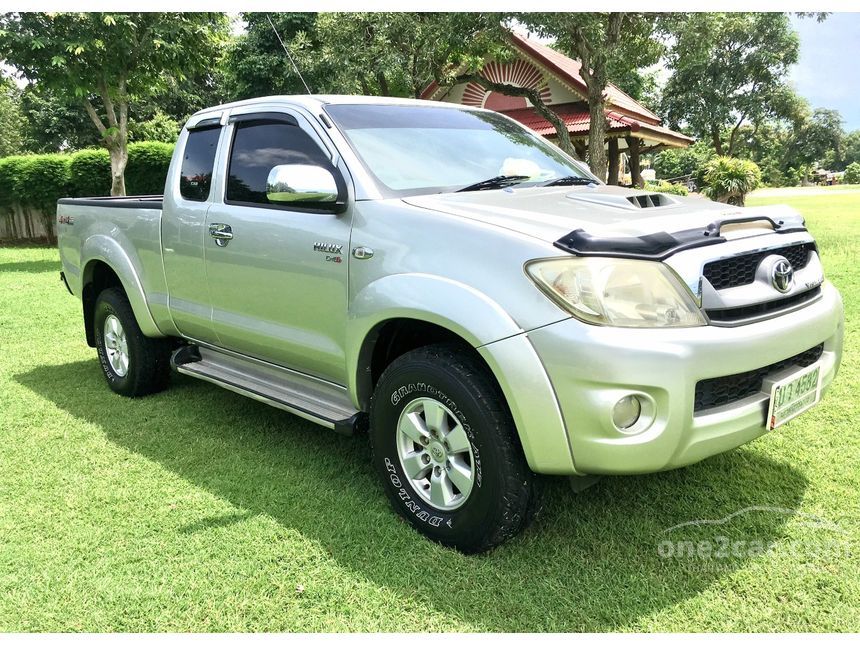 2010 Toyota Hilux Vigo 2.5 SMARTCAB (ปี 08-11) E Pickup MT for sale on One2car