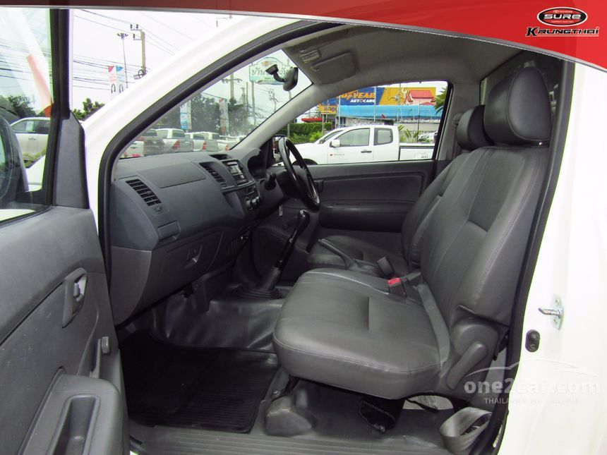 Toyota Hilux Vigo 2013 J 2.5 in กรุงเทพและปริมณฑล Manual Pickup สีขาว ...