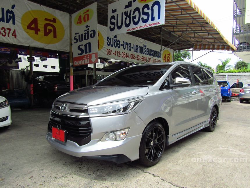 Toyota Innova 2017 Crysta V 2.8 in กรุงเทพและปริมณฑล Automatic Wagon สี ...