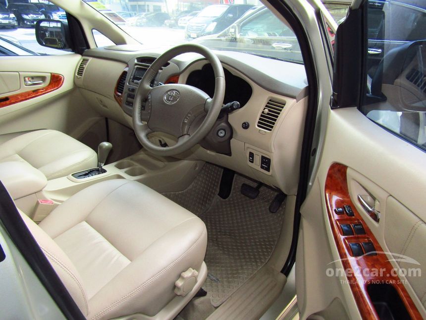 Toyota Innova 2008 V 2.5 in กรุงเทพและปริมณฑล Automatic Wagon สีน้ำตาล ...