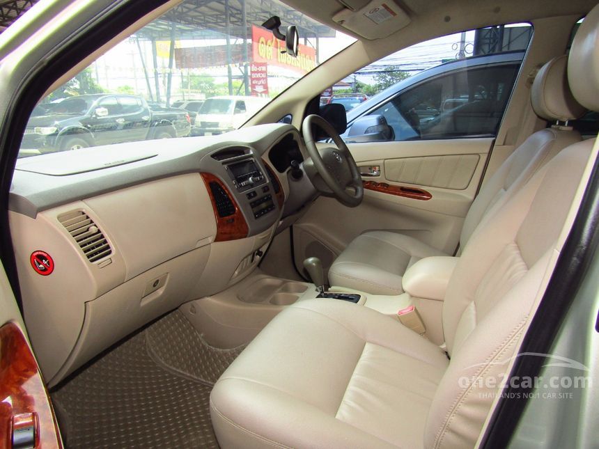 Toyota Innova 2008 V 2.5 in กรุงเทพและปริมณฑล Automatic Wagon สีน้ำตาล ...