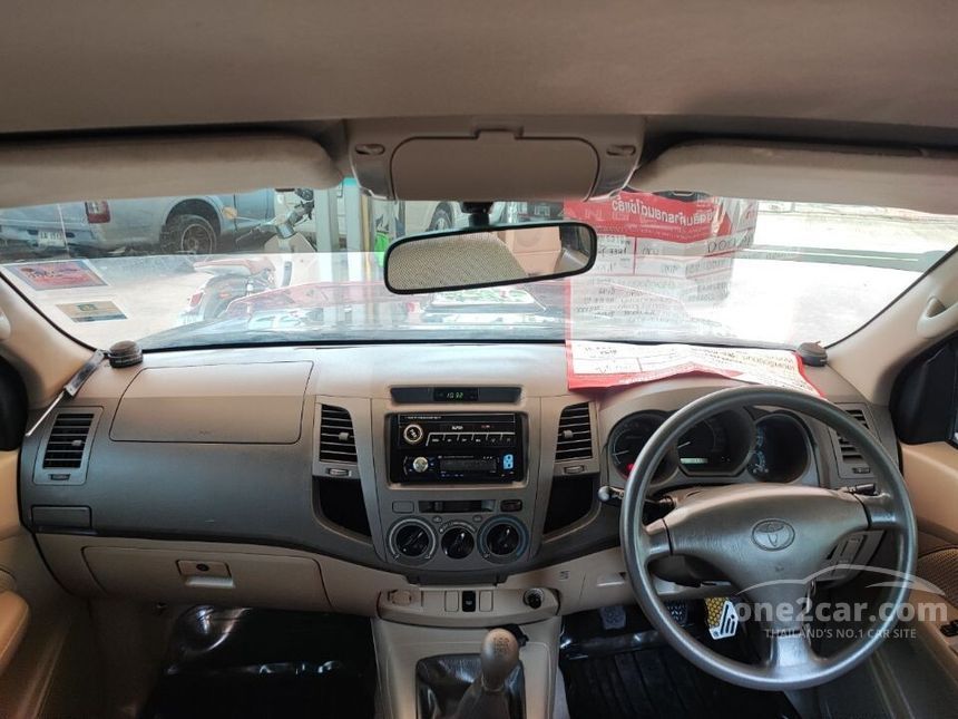 2010 Toyota Hilux Vigo 2.5 SMARTCAB Prerunner E Pickup for sale on One2car